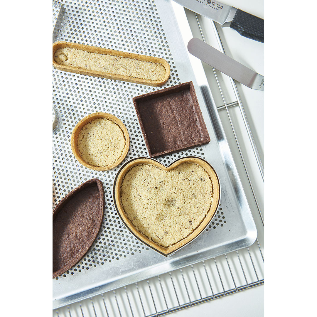 Baking tray oblique edges, perforated, aluminium, 40x30cm, Baking trays ... Baking tray oblique edges, perforated, aluminium, 40x30cm, Baking trays ...